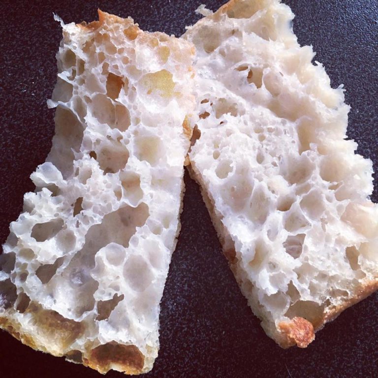 Pan de cristal // Pan Con Tomate | Floured : Faire son pain maison au ...