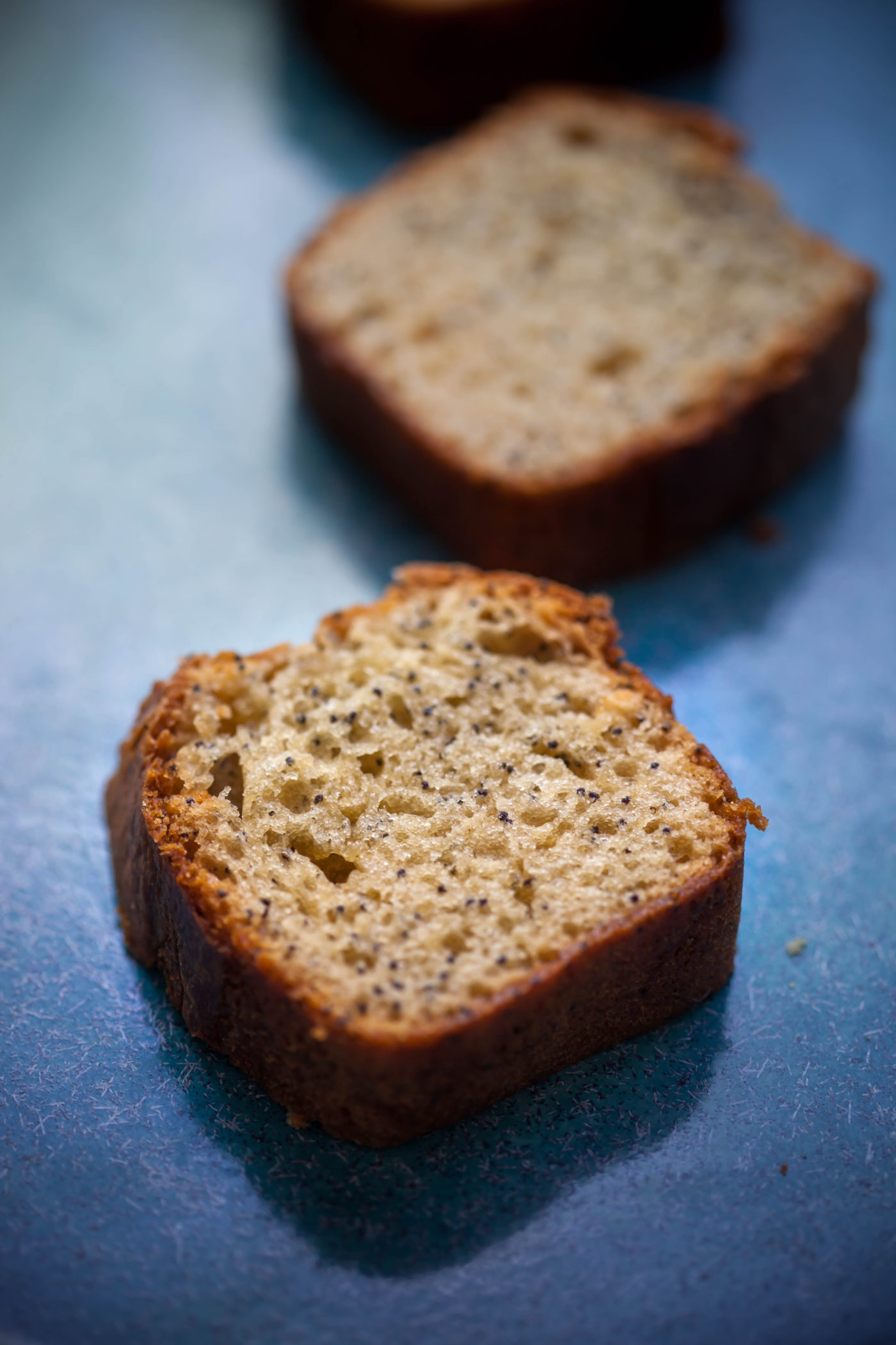 Cake au citron, pavot et levain | Floured : Faire son pain maison au levain
